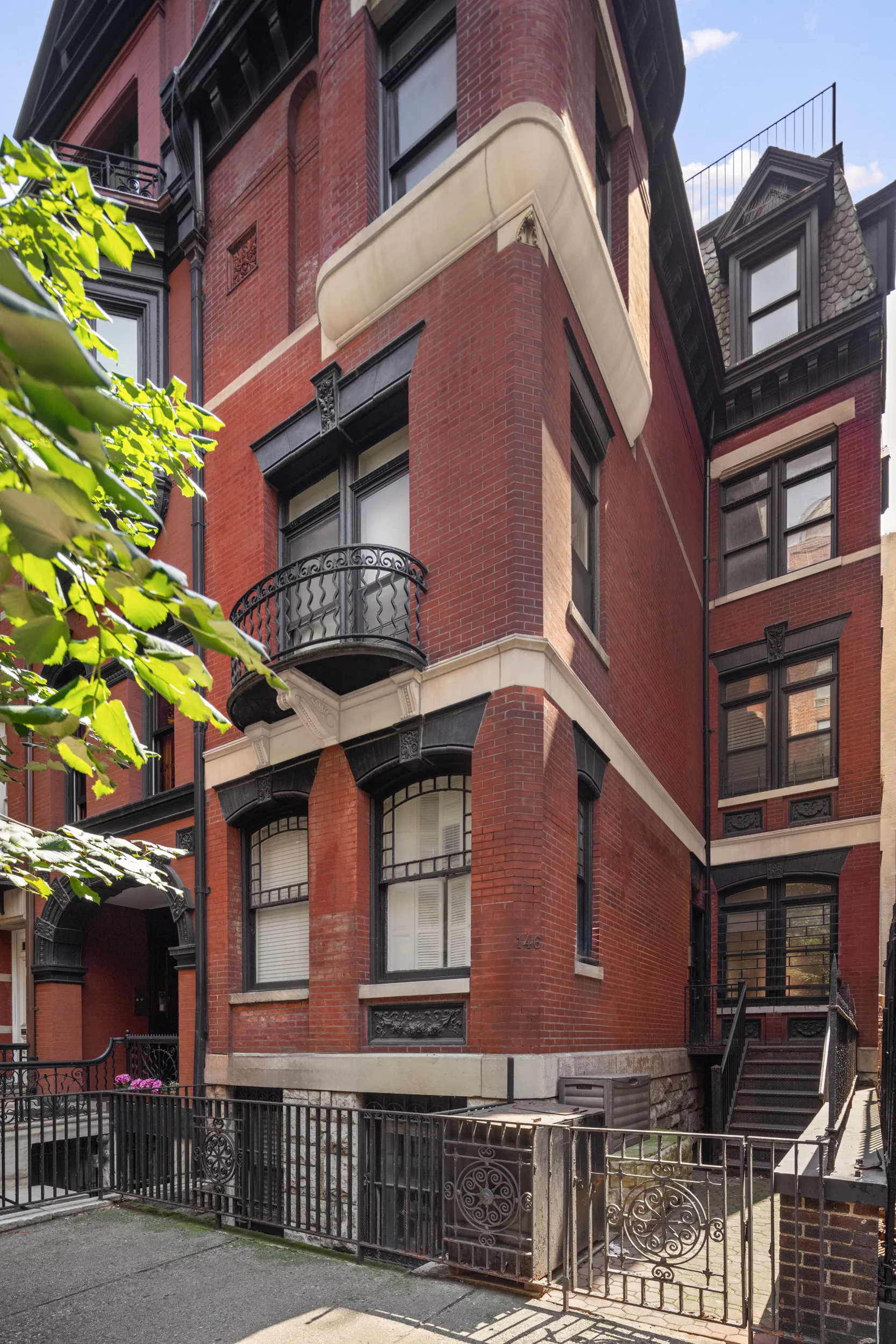 146 East 89th Street #TWNHSE in Carnegie Hill, Manhattan | StreetEasy