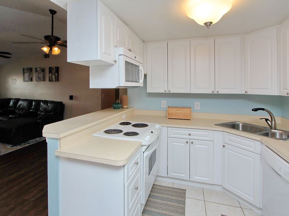 9204 Maybury Ct, Tampa, FL 33615 | Zillow