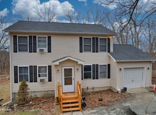 148 Locust Dr, Milford, PA 18337 | MLS #PW250310 | Zillow
