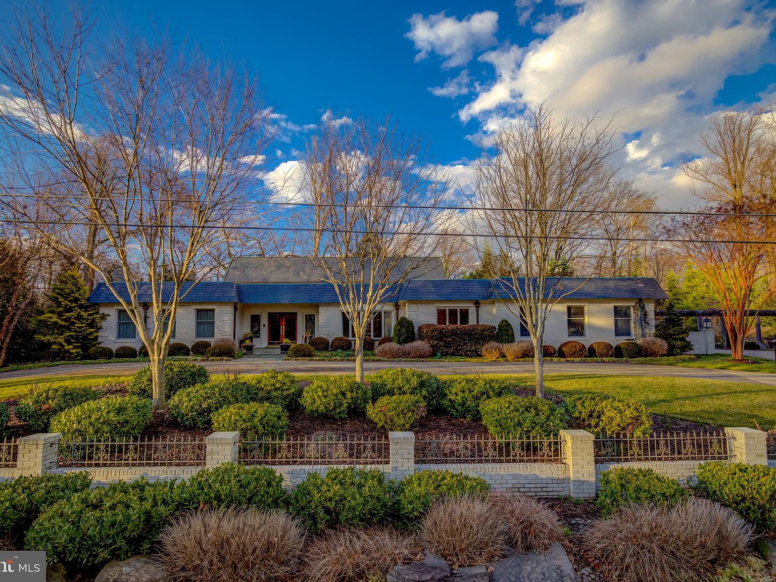 6618 Van Winkle Dr, Falls Church, VA 22044 | MLS #VAFX2112988 | Zillow