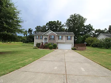 814 Brandon Dr Winder GA | Zillow