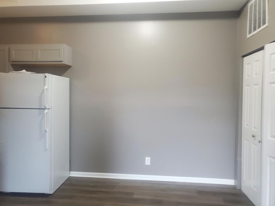 2310 Farrar St #2F, Saint Louis, MO 63107 | Zillow