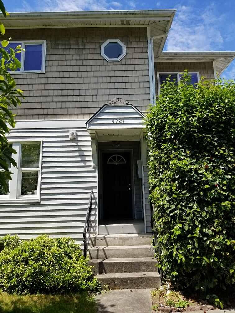 4721 Delridge Way SW #4, Seattle, WA 98106 | Zillow