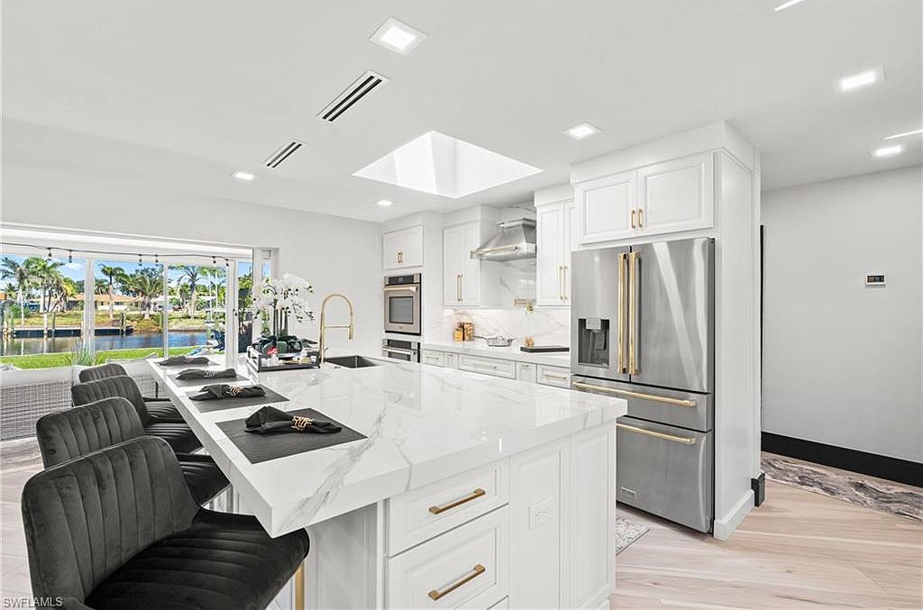 6212 Cocos DR, Fort Myers, FL 33908 | MLS #225072740 | Zillow