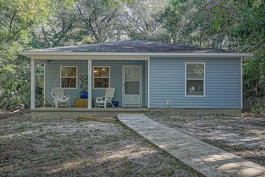 320 Boxer Ave, Niceville, FL 32578 | Zillow