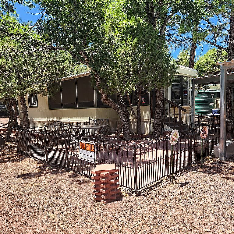 4800 S 28th St #29, Show Low, AZ 85901 | Zillow
