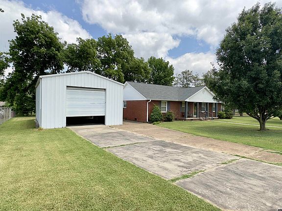 2249 Bel Air Cir, Union City, TN 38261 | Zillow