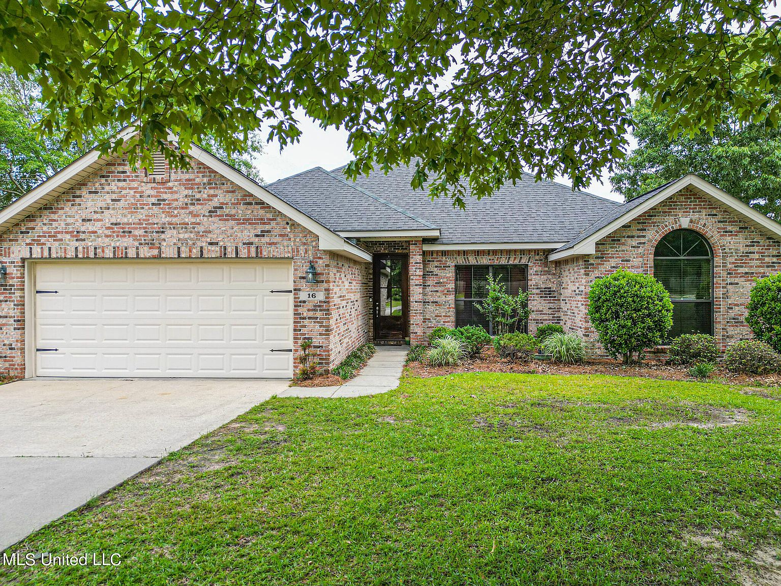16 Pebble Brook Xing, Perkinston, MS 39573 | Zillow