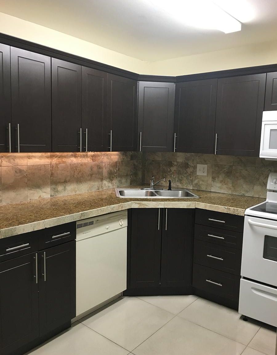 1000 SW 104th Ct, Miami, FL 33174 | Zillow