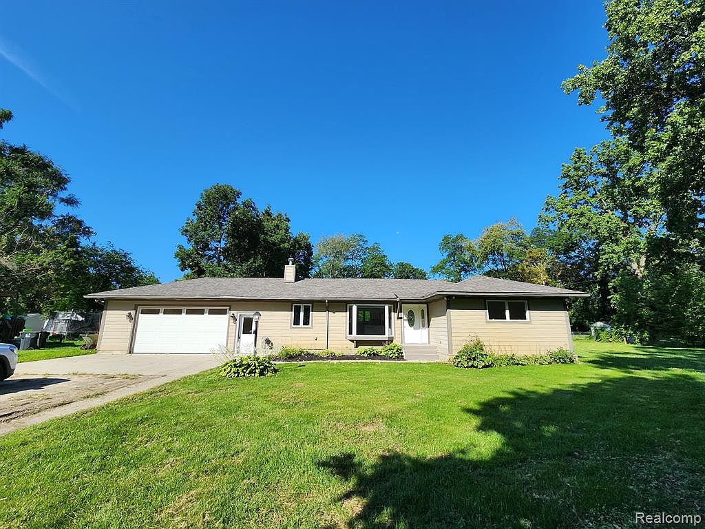 11488 Elmdale Rd, Whitmore Lake, MI 48189 | MLS #20230073237 | Zillow