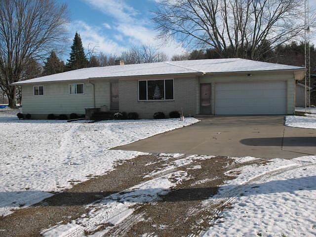 10048 N Lewis Rd, Clio, MI 48420 | Zillow