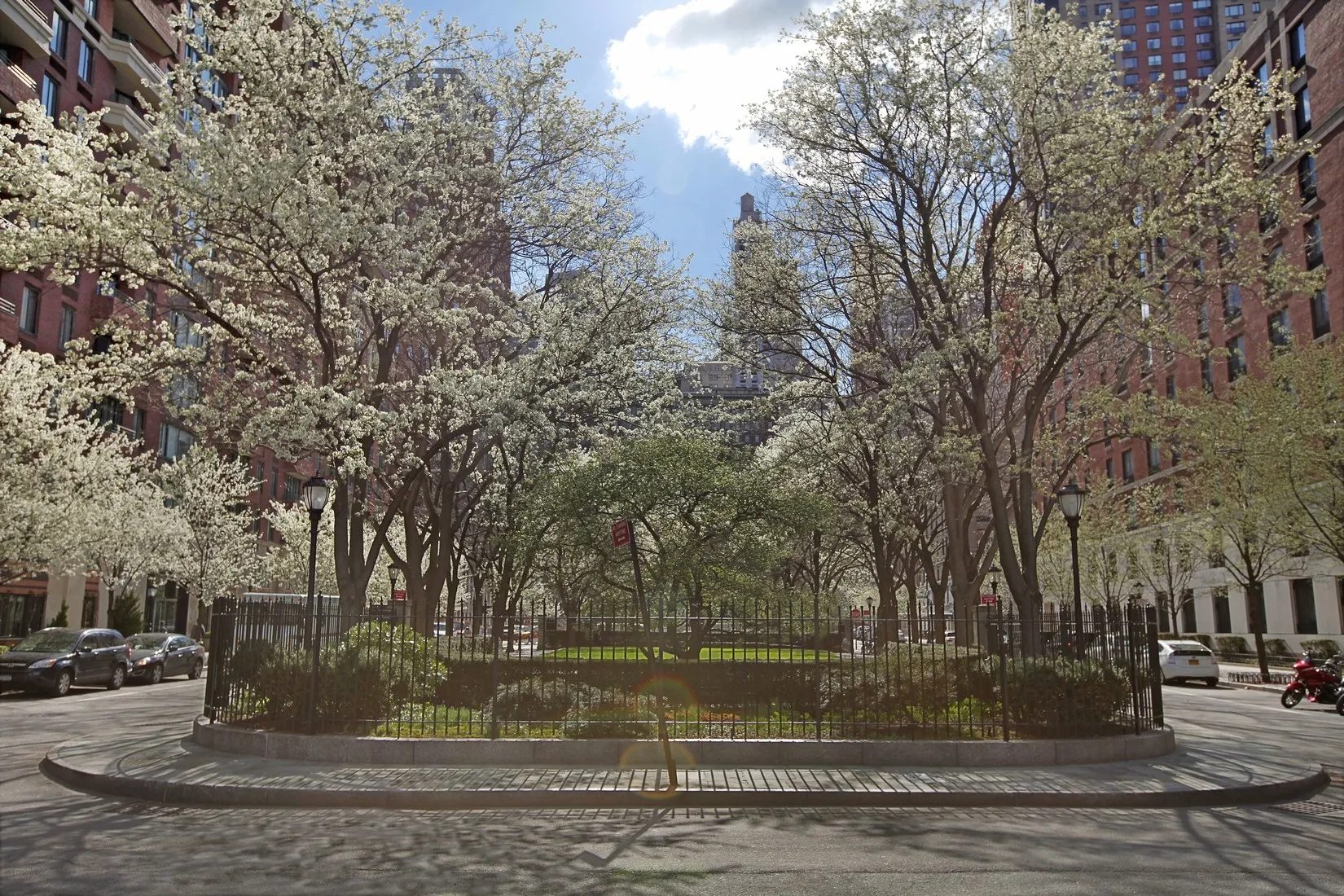 333 Rector Place #304 in Battery Park City, Manhattan | StreetEasy