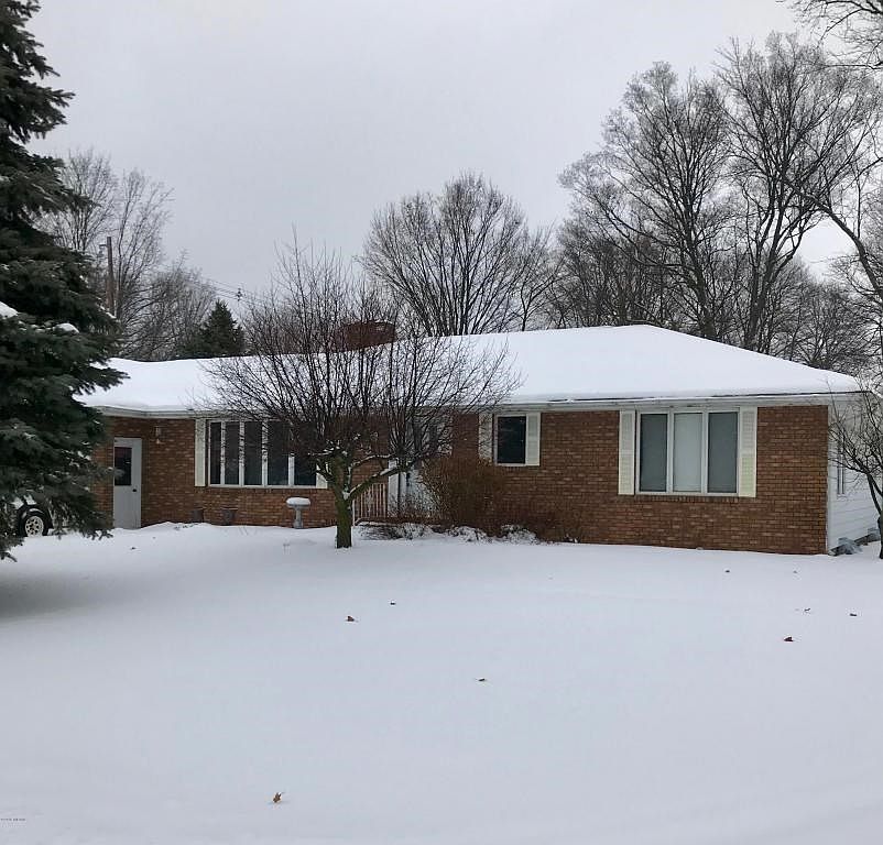 303 S Jane St, Centreville, MI 49032 | Zillow