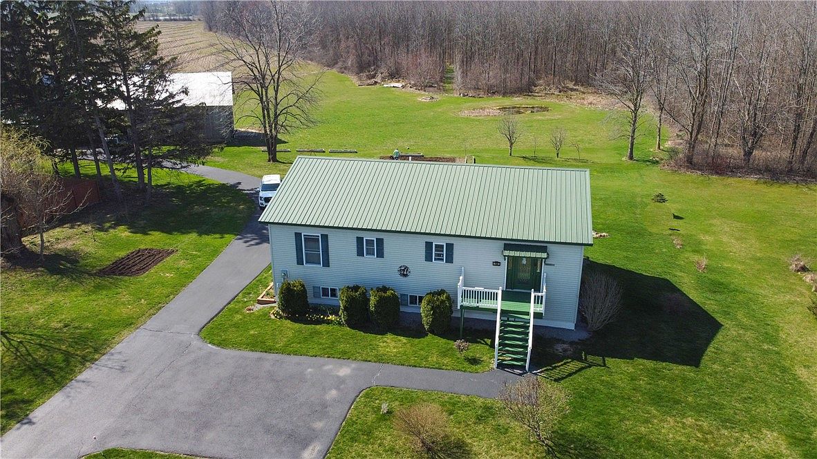 1129 County Road 4, Geneva, NY 14456 | Zillow