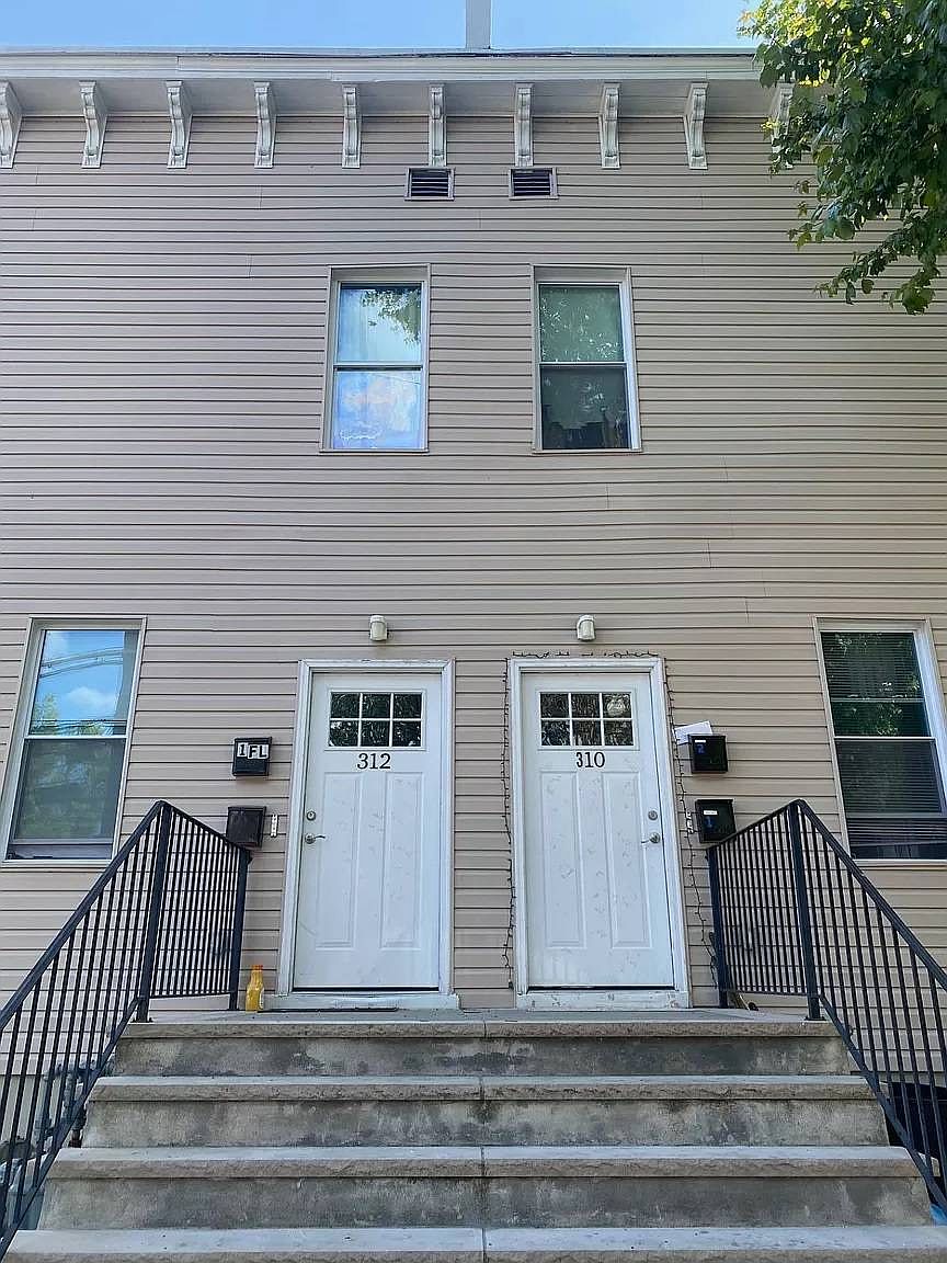310-312 Hillside Ave, Staten Island, NY 10304 | MLS #11214449 | Zillow