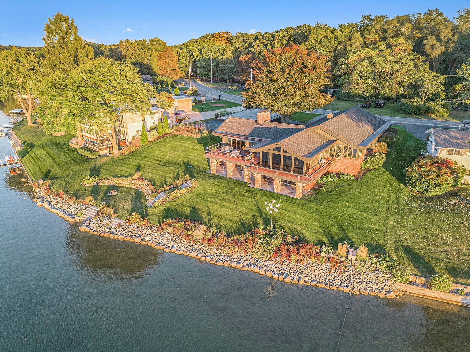 10696 Hewitt Rd, Brooklyn, MI 49230 | Zillow