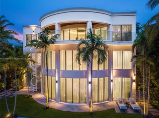 5310 N Bay Rd, Miami Beach, FL 33140 | Zillow