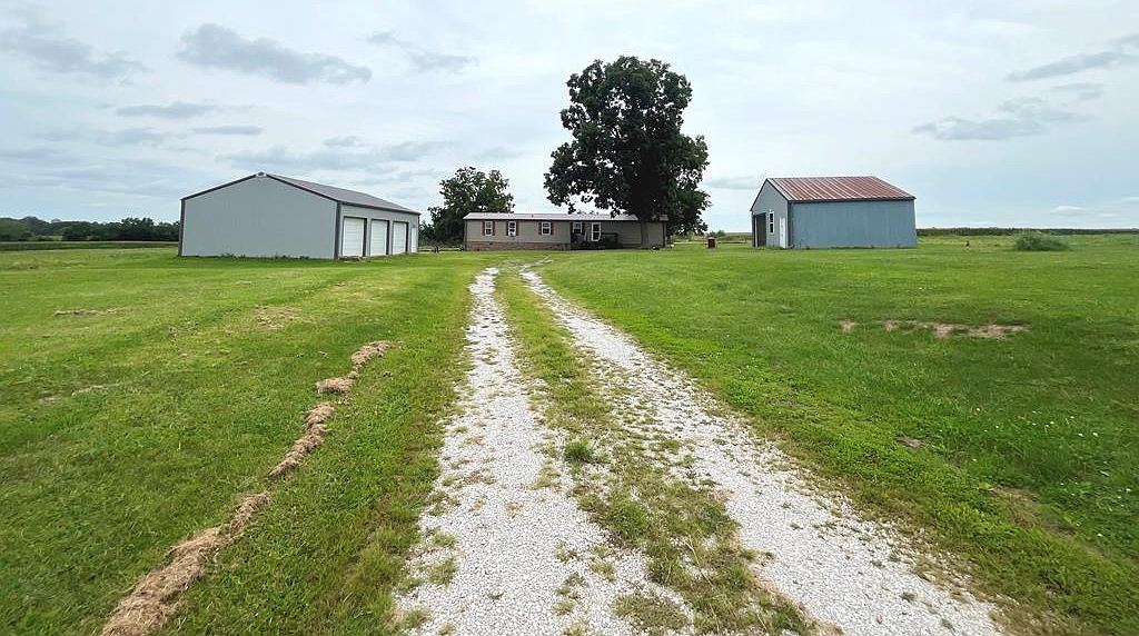 21767 Liv #306, Hale, MO 64643 | MLS #39380 | Zillow