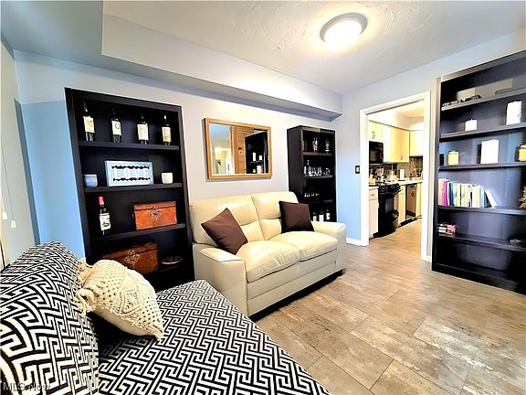12550 Lake Ave APT 708, Lakewood, OH 44107 | MLS #5008978 | Zillow