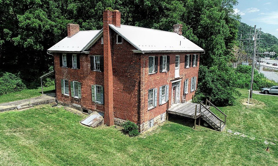 3867 Birmingham Pike, Alexandria, PA 16611 | Zillow