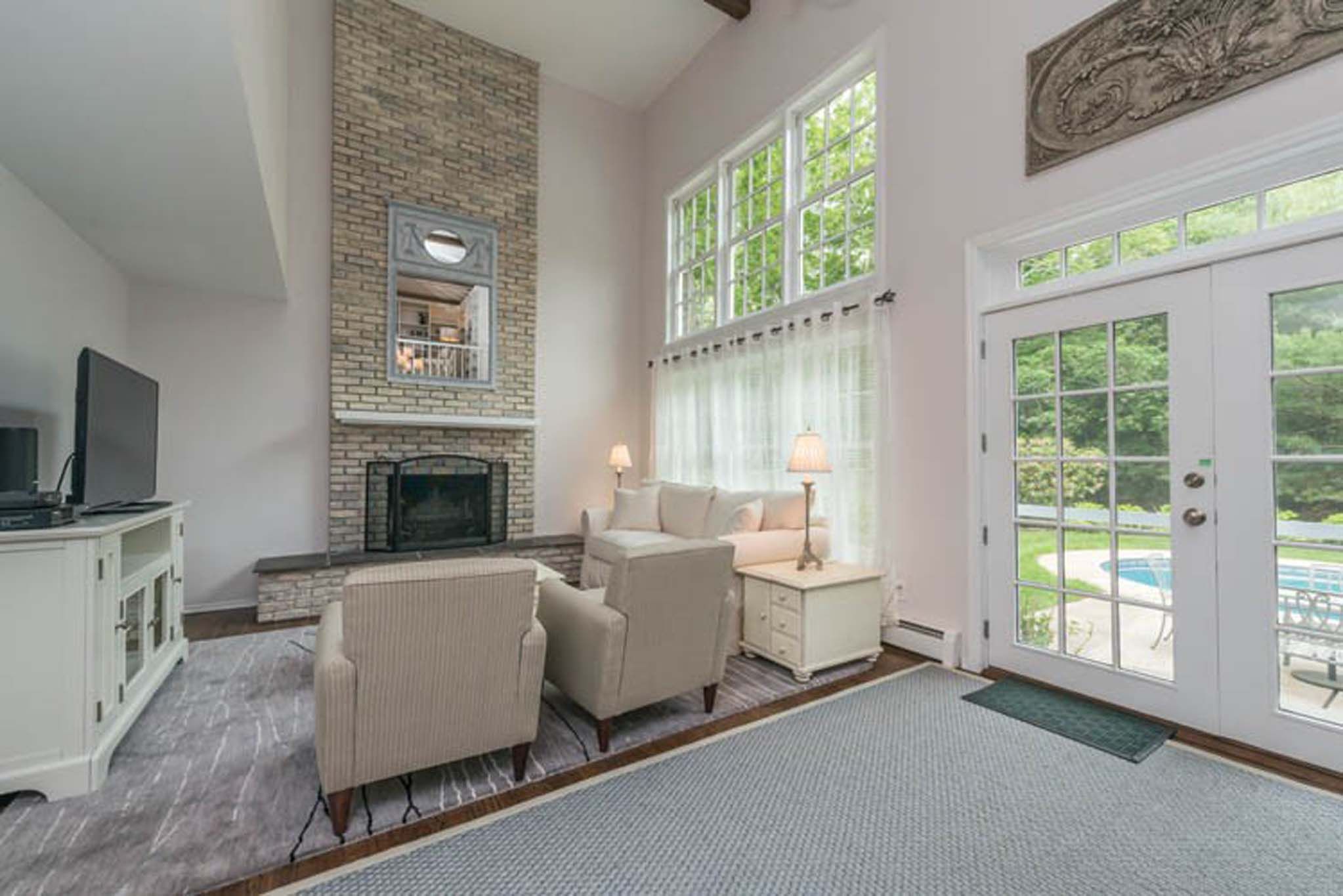 444 Scuttle Hole Rd, Water Mill, NY 11976 | Out East