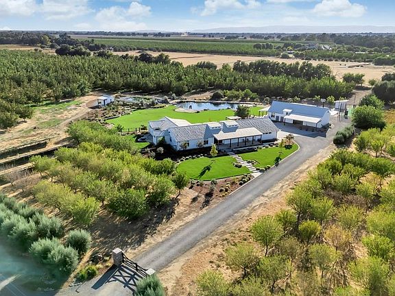 43195 Montgomery Ave, Davis, CA 95618 | MLS #224103778 | Zillow