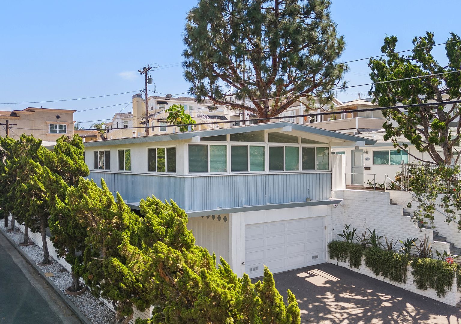 3201-3211 N Bayside Dr, Corona Del Mar, CA 92625 | Zillow