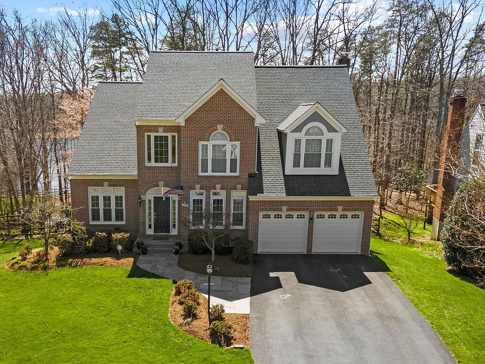 9399 Crosspointe Dr, Fairfax Station, VA 22039 | Zillow