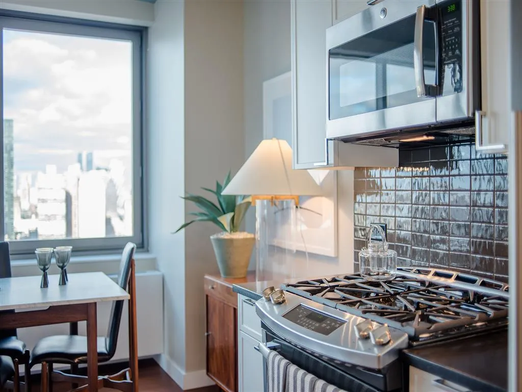 435 West 31st Street #44F in Hudson Yards, Manhattan | StreetEasy