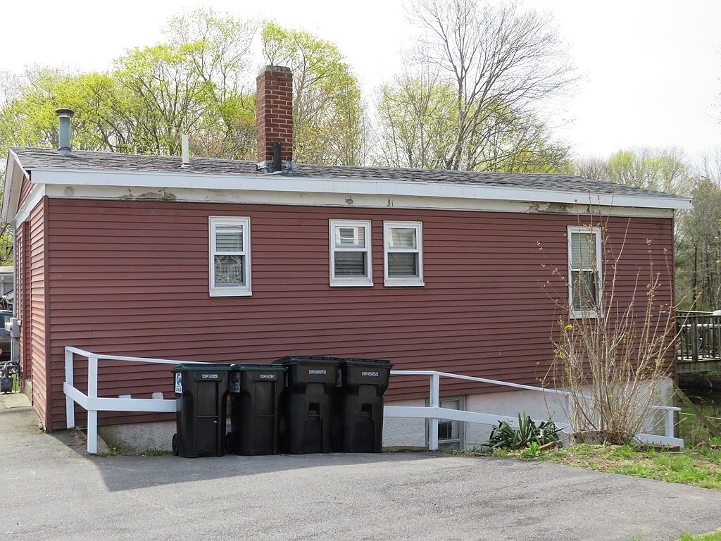 30 Crapo St, Bridgewater, MA 02324 | Zillow