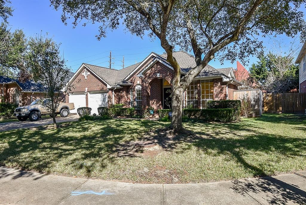 4619 Summer Lakes, Sugar Land, TX 77479 | Zillow