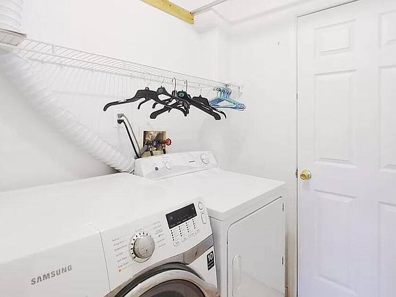 32 Anjali Loop, Staten Island, NY 10314 | Zillow