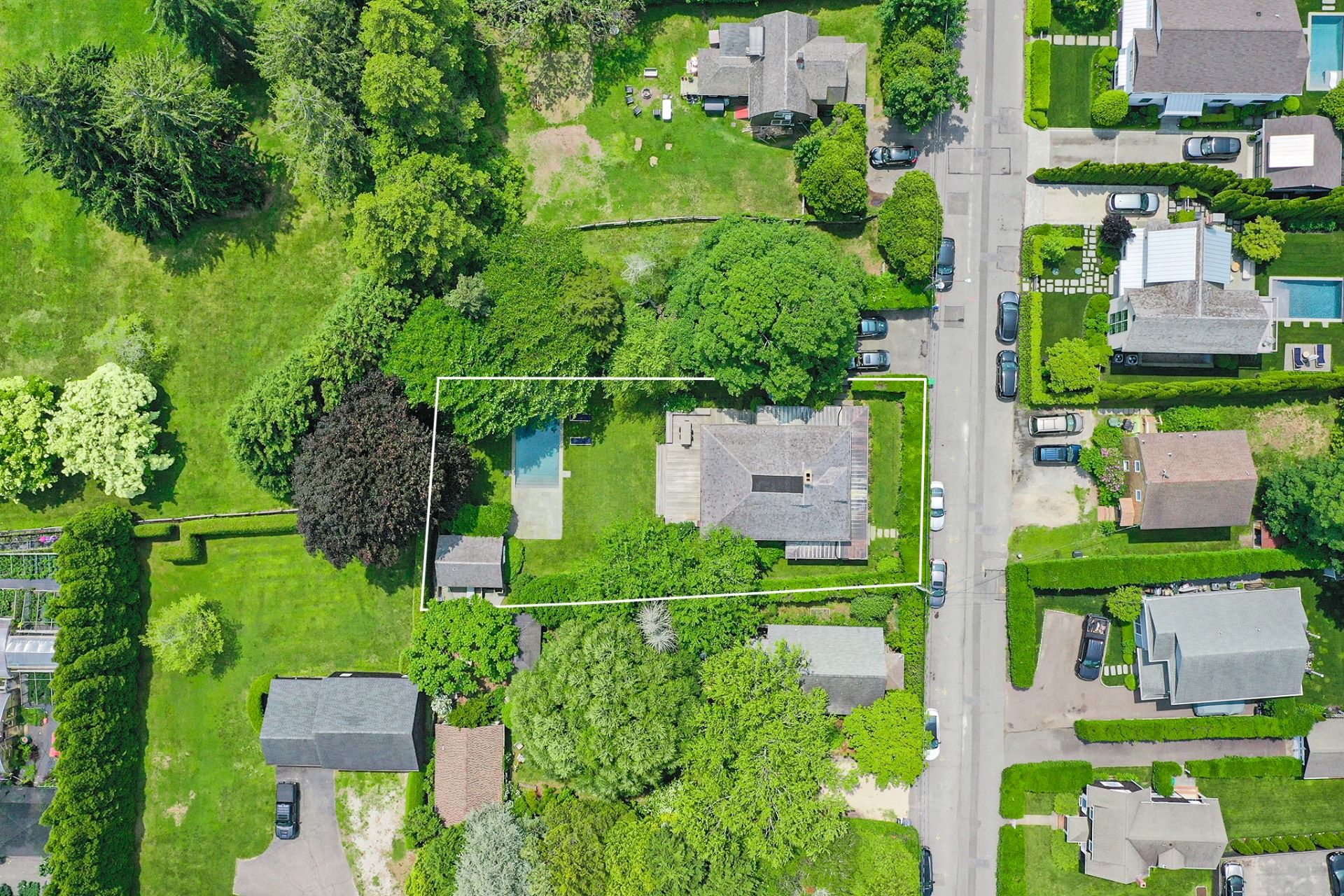 12 Pleasant Ln, East Hampton, NY 11937 | Out East