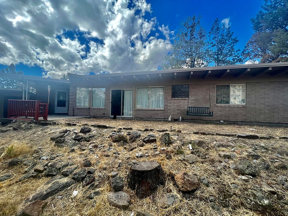 11390 Hill Rd, Klamath Falls, OR 97603 | Zillow