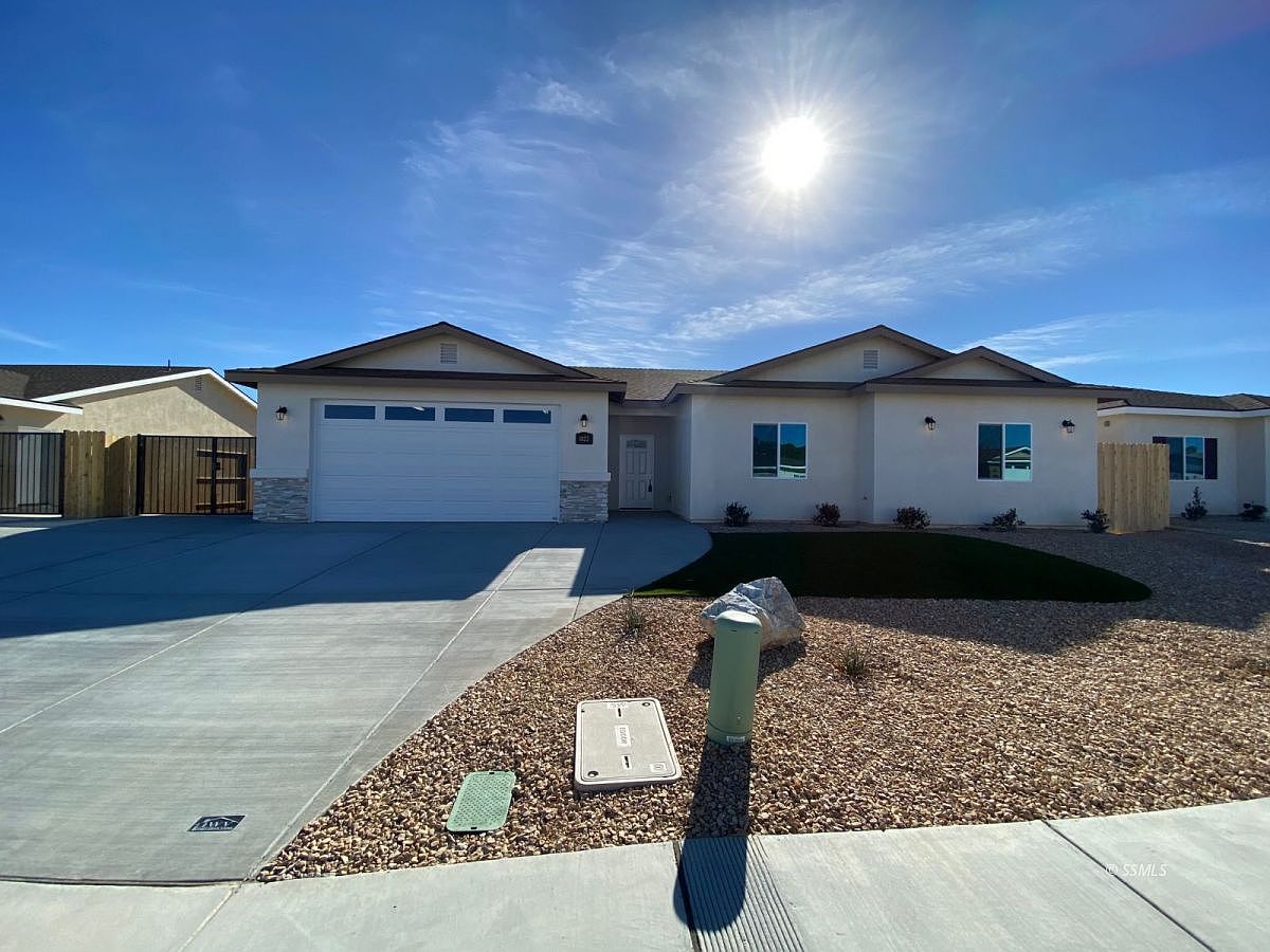 1022 Ocean Ave, Ridgecrest, CA 93555 | Zillow