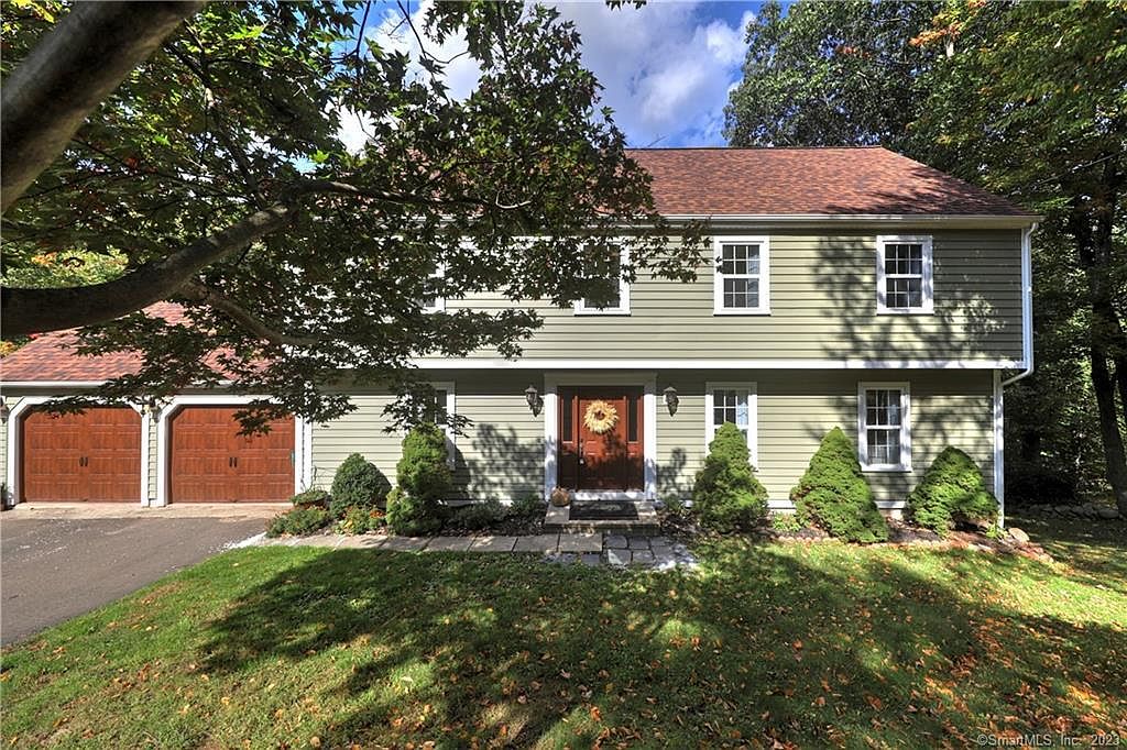 93 Leatherman Trl, Hamden, CT 06518 | MLS #170604137 | Zillow