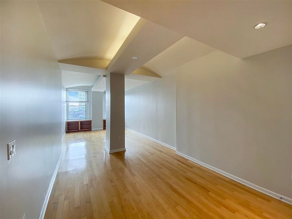 Shrine Building Apts - 66 Monroe Ave Memphis TN | Zillow