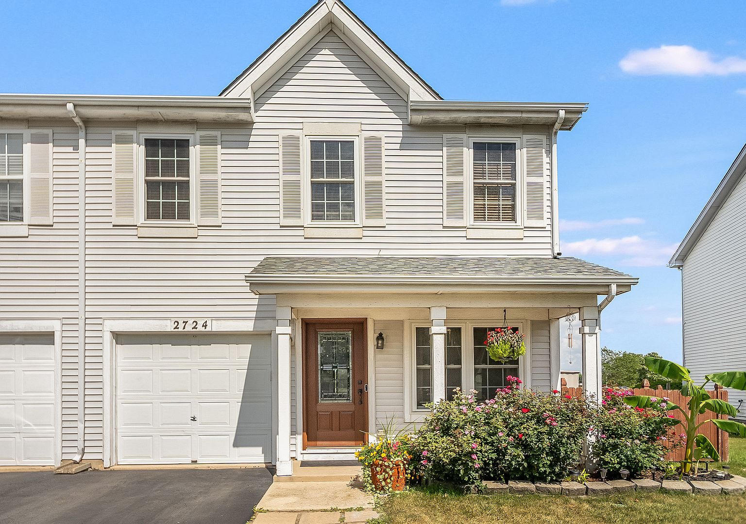 2724 Cedar Glade Rd, Naperville, IL 60564 | Zillow