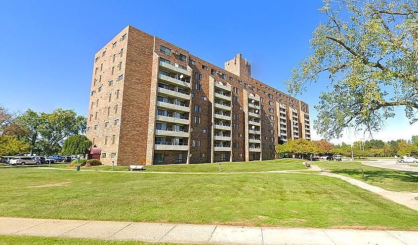 920 John R Rd, Troy, MI 48083 | Zillow