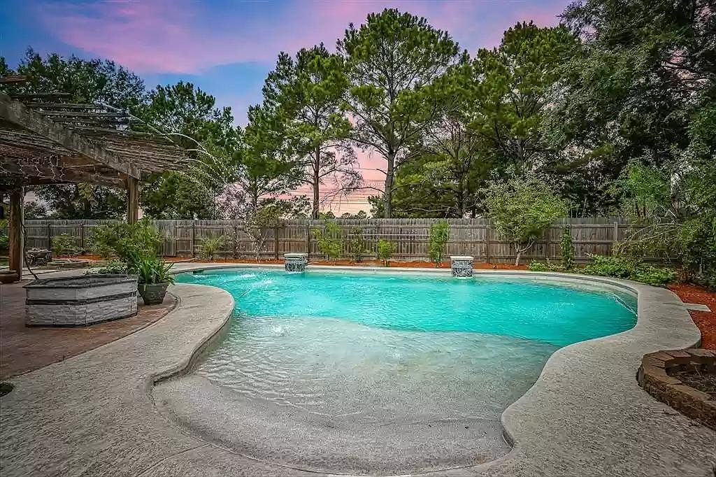 20510-1 Pioneer Bend Ct, Katy, TX 77450 | Zillow