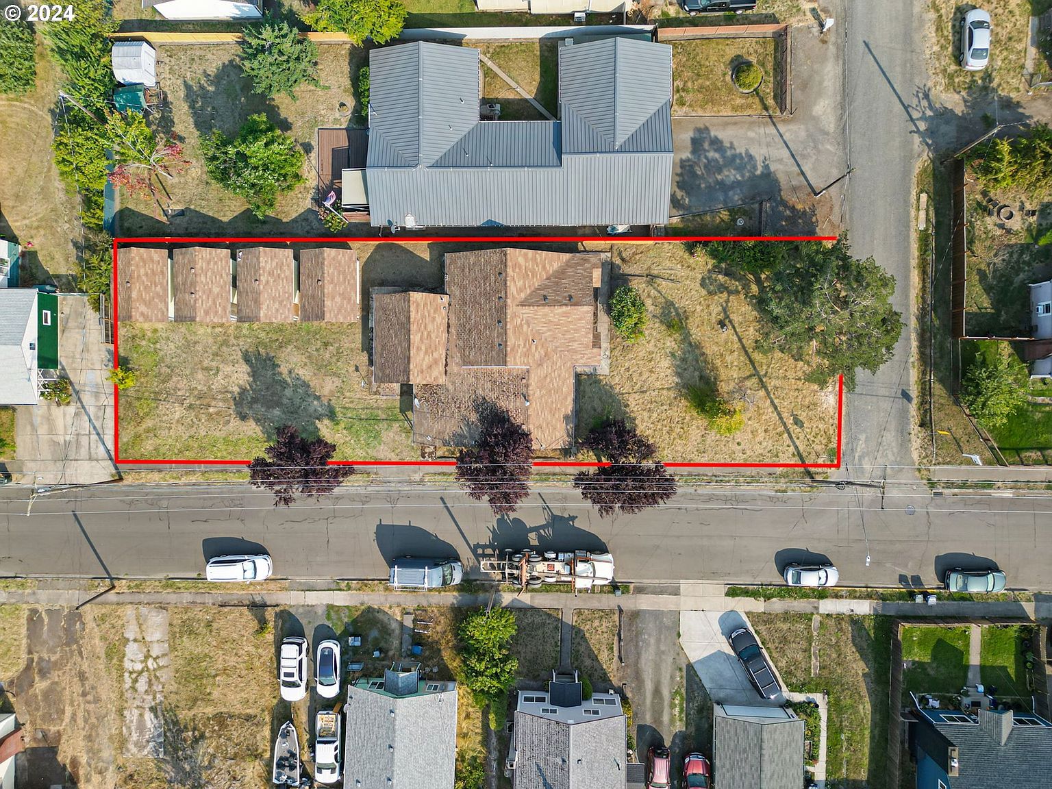 1908 D St, Springfield, OR 97477 | Zillow