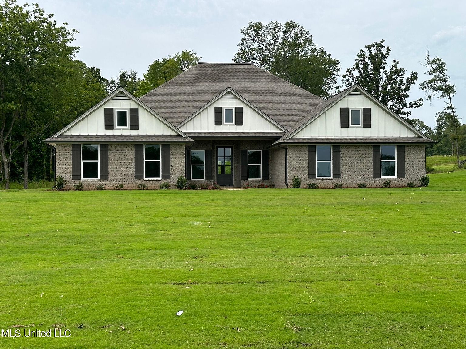 1257 Pebble View Dr, Byhalia, MS 38611 | Zillow