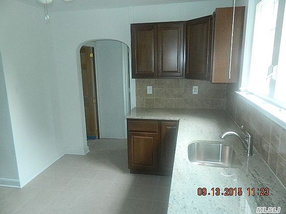 156 Broadway, Greenlawn, NY 11740 | Zillow