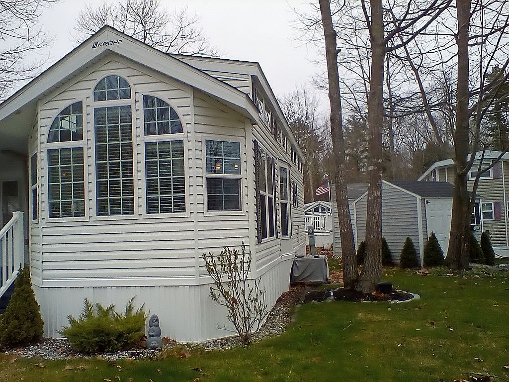 1 Seacoast Lane Off Ross Rd #59, Old Orchard Beach, ME 04064 | Zillow