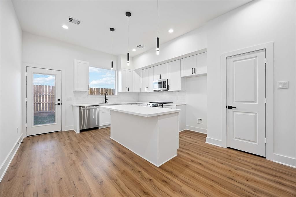 7723 Orebo St #A, Houston, TX 77088 | Zillow