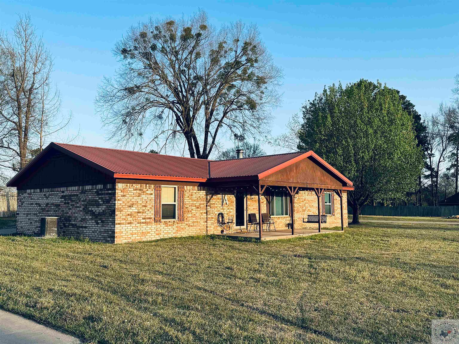 309 Hickory St, Maud, TX 75567 | Zillow