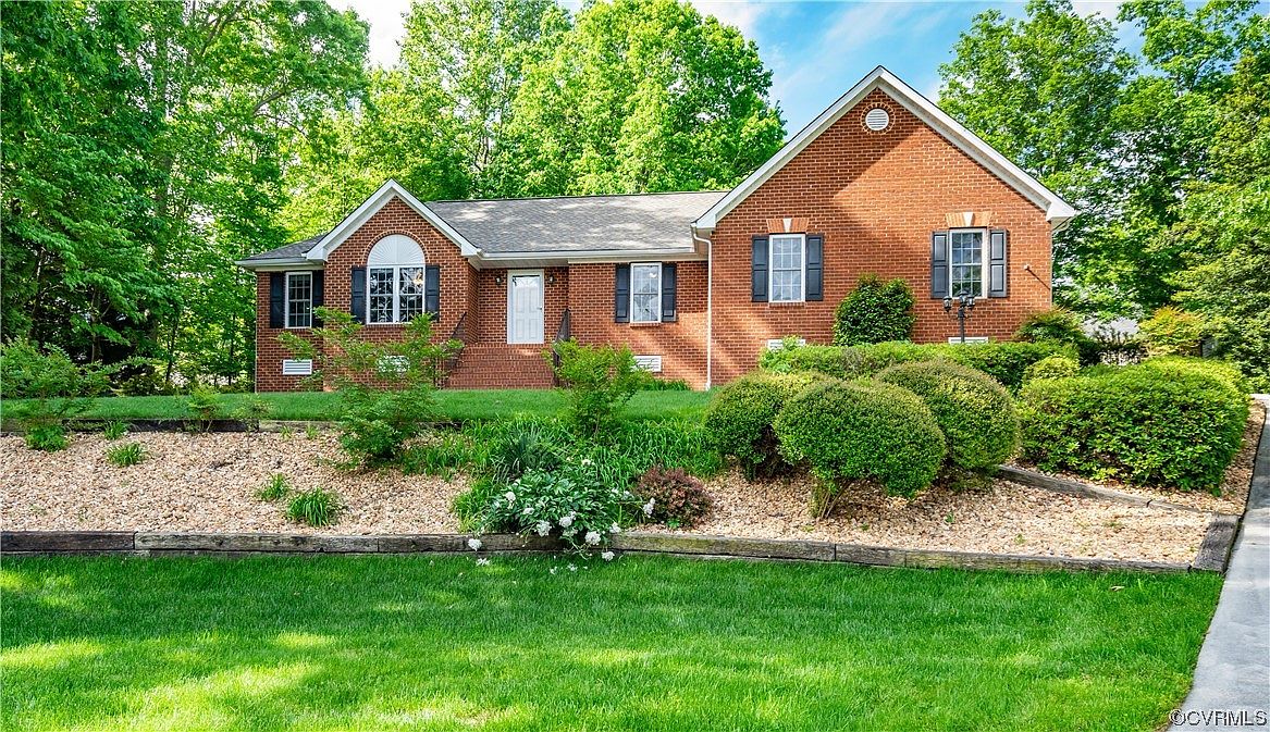 4003 Chipstead Pl, Chester, VA 23831 | Zillow