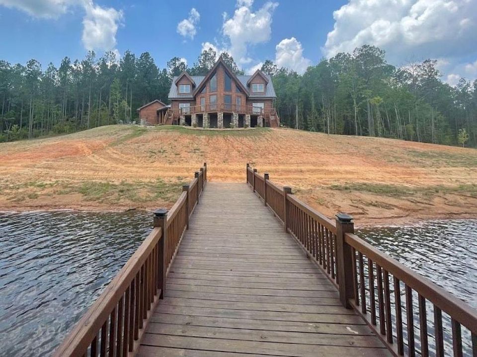 359 Mount Zion Rd, Camden, MS 39045 | Zillow