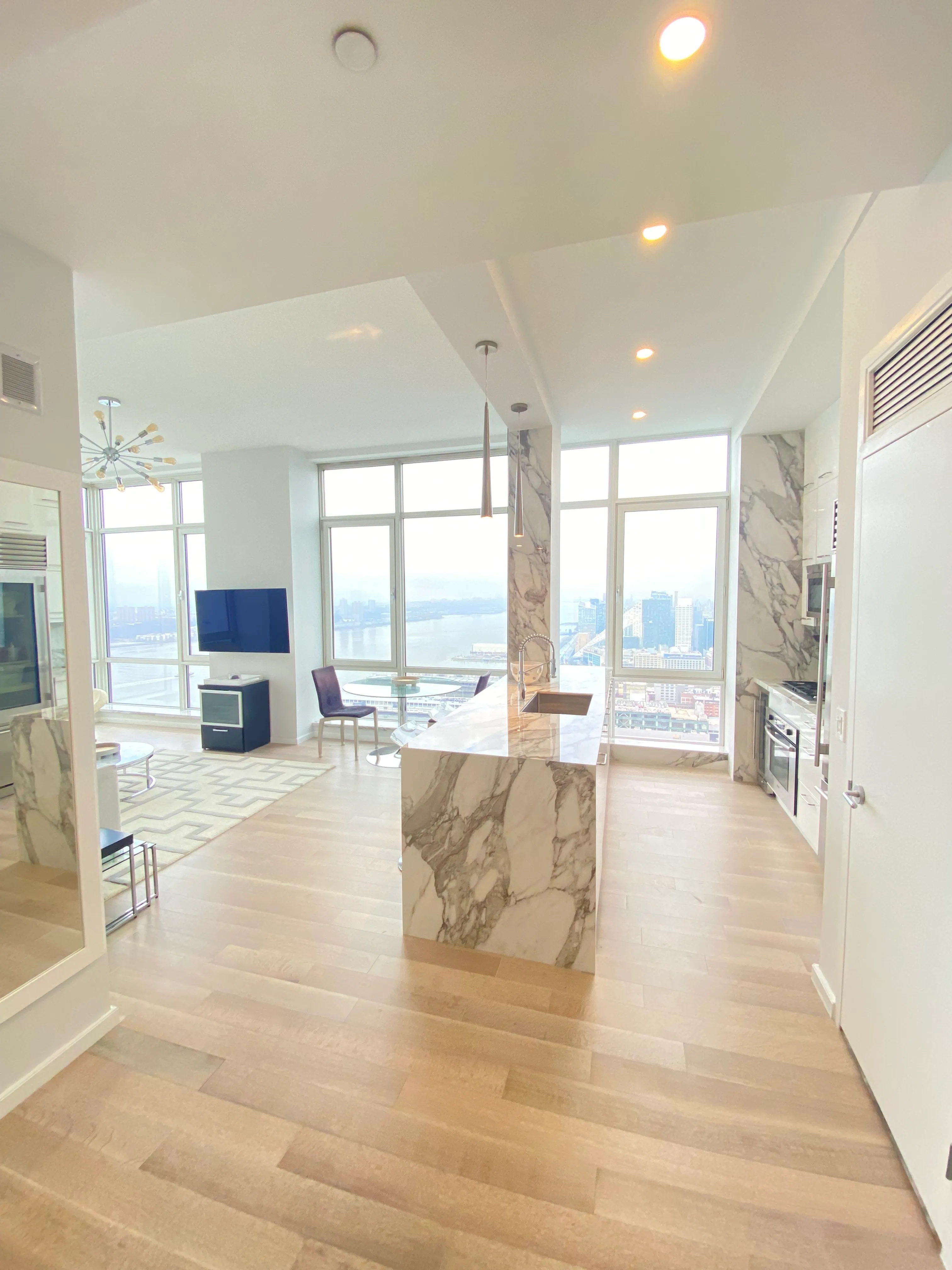 635 West 42nd Street #45K in Hell's Kitchen, Manhattan | StreetEasy