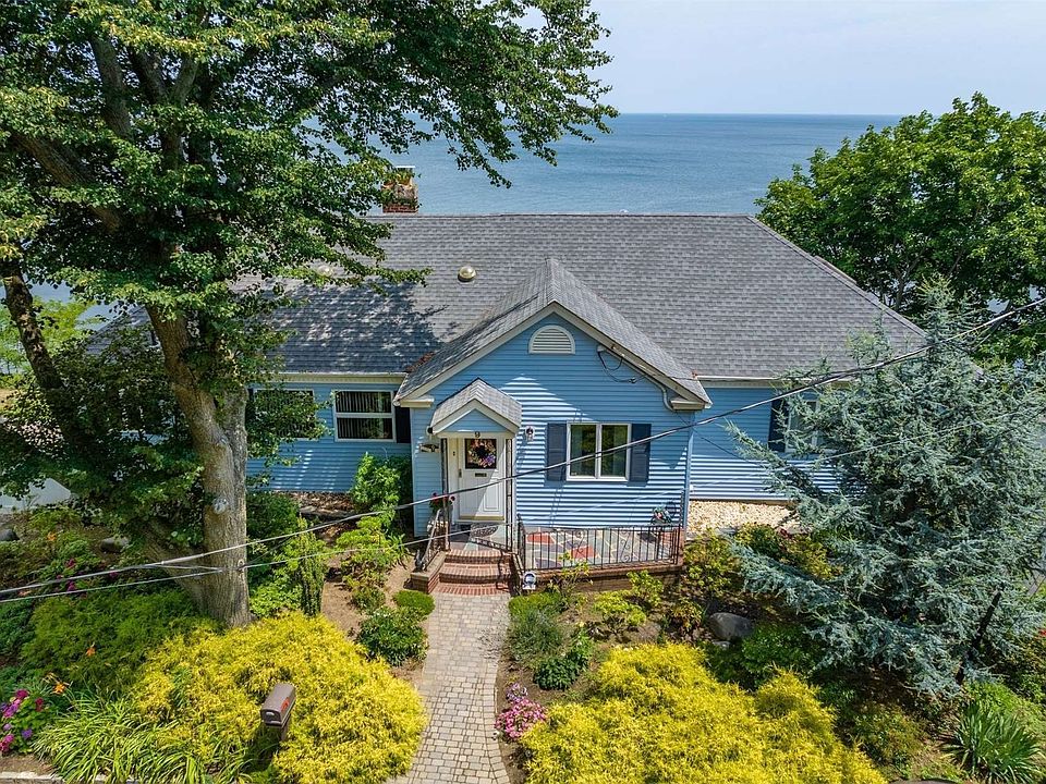 9 Shore Drive, Sound Beach, NY 11789 | Zillow